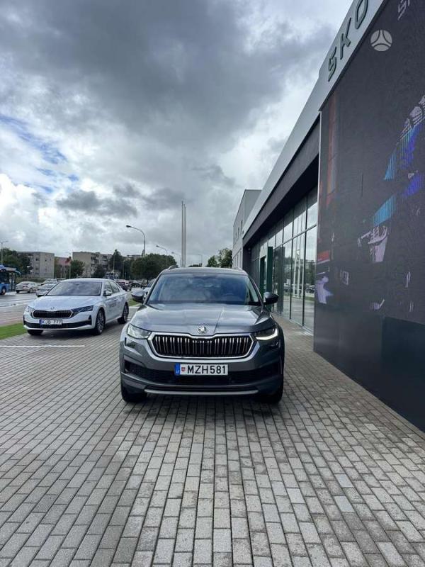 Pelēks Skoda Kodiaq 2023 Klaipėda, ar dzinēja tilpumu 1.98 L un nobraukumu 129 tūkst. km par 29900 €, foto 4 vietnē AUTOMOTO.COM.LV