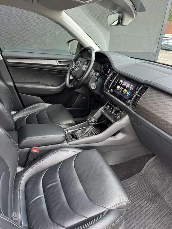 Pelēks Skoda Kodiaq 2023 Klaipėda, ar dzinēja tilpumu 1.98 L un nobraukumu 129 tūkst. km par 29900 €, foto 8 vietnē AUTOMOTO.COM.LV