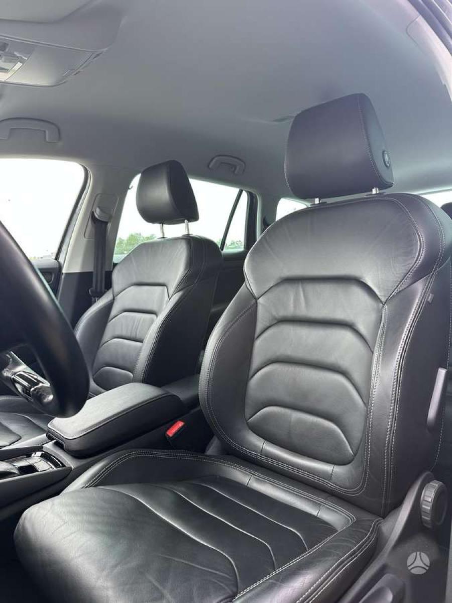 Grey Skoda Kodiaq 2023 in Klaipeda, with an engine capacity of 1.98 L and mileage of 129 thousand km for 29900 €, photo 11 on AUTOMOTO.COM.LV