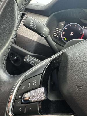 Grey Skoda Kodiaq 2023 in Klaipeda, with an engine capacity of 1.98 L and mileage of 129 thousand km for 29900 €, photo 16 on AUTOMOTO.COM.LV