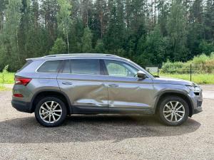 Серый Шкода Kodiaq 2023 в Вильнюс, объемом двигателя 1.97 л и пробегом 141 тыс. км за 21400 €, фото 8 на AUTOMOTO.COM.LV