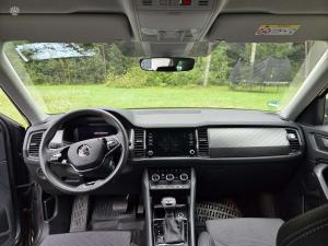 Серый Шкода Kodiaq 2023 в Вильнюс, объемом двигателя 1.97 л и пробегом 141 тыс. км за 21400 €, фото 18 на AUTOMOTO.COM.LV