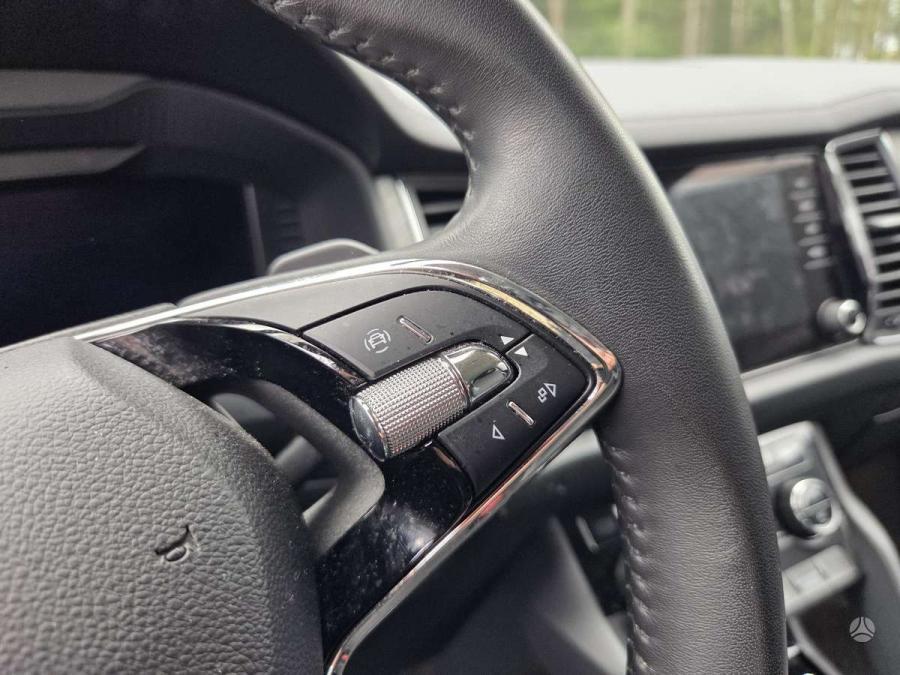 Серый Шкода Kodiaq 2023 в Вильнюс, объемом двигателя 1.97 л и пробегом 141 тыс. км за 21400 €, фото 20 на AUTOMOTO.COM.LV