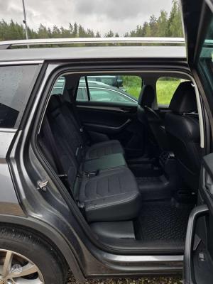 Серый Шкода Kodiaq 2023 в Вильнюс, объемом двигателя 1.97 л и пробегом 141 тыс. км за 21400 €, фото 33 на AUTOMOTO.COM.LV