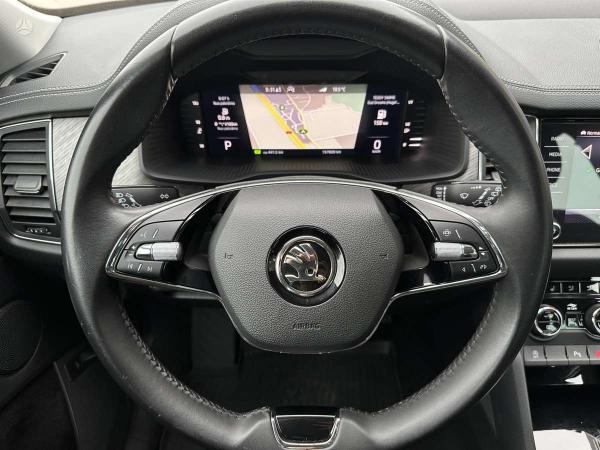 Pelēks Skoda Kodiaq 2023 Viļņa, ar dzinēja tilpumu 2.00 L un nobraukumu 158 tūkst. km par 23500 €, foto 7 vietnē AUTOMOTO.COM.LV