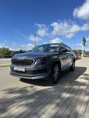 Серый Шкода Kodiaq 2023 в Клайпеда, объемом двигателя 1.97 л и пробегом 153 тыс. км за 29800 €, фото 5 на AUTOMOTO.COM.LV