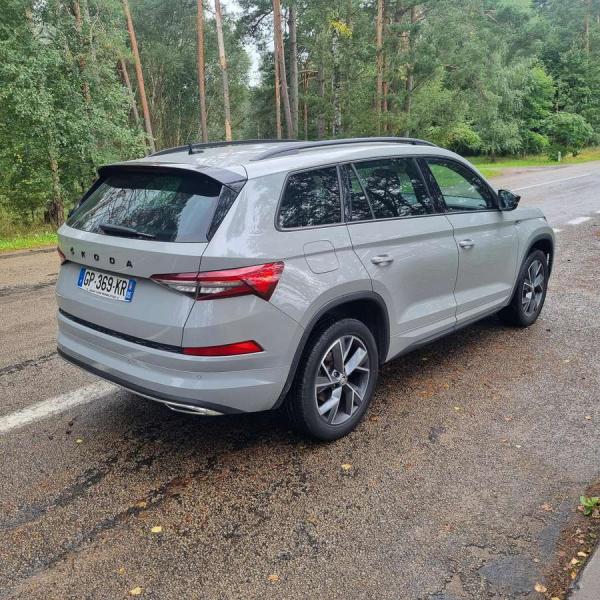 Pelēks Skoda Kodiaq 2023 Tauragė, ar dzinēja tilpumu 1.97 L un nobraukumu 220 tūkst. km par 23600 €, foto 4 vietnē AUTOMOTO.COM.LV
