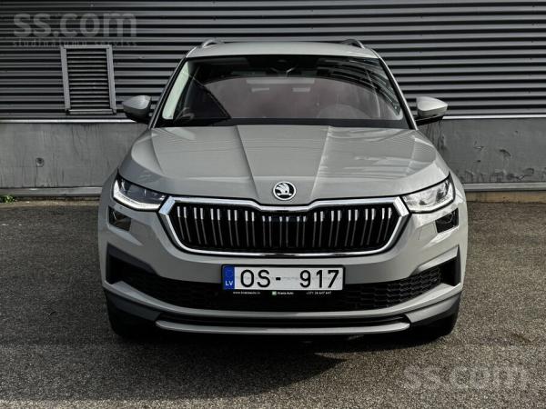 Pelēks Skoda Kodiaq 2023 Rīga, ar dzinēja tilpumu 2.00 L un nobraukumu 121 tūkst. km par 26300 €, foto 9 vietnē AUTOMOTO.COM.LV