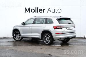 Grey Skoda Kodiaq 2023 in Riga, with an engine capacity of 2.00 L and mileage of 134 thousand km for 30500 €, photo 4 on AUTOMOTO.COM.LV