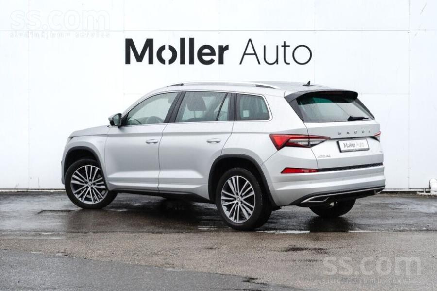 Grey Skoda Kodiaq 2023 in Riga, with an engine capacity of 2.00 L and mileage of 134 thousand km for 30500 €, photo 4 on AUTOMOTO.COM.LV