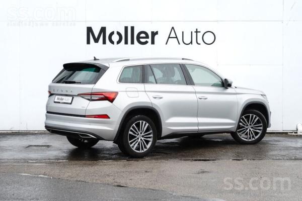 Серый Шкода Kodiaq 2023 в Рига, объемом двигателя 2.00 л и пробегом 134 тыс. км за 30500 €, фото 5 на AUTOMOTO.COM.LV