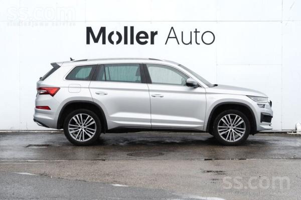 Серый Шкода Kodiaq 2023 в Рига, объемом двигателя 2.00 л и пробегом 134 тыс. км за 30500 €, фото 6 на AUTOMOTO.COM.LV