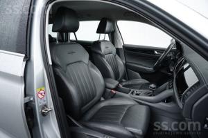 Grey Skoda Kodiaq 2023 in Riga, with an engine capacity of 2.00 L and mileage of 134 thousand km for 30500 €, photo 9 on AUTOMOTO.COM.LV