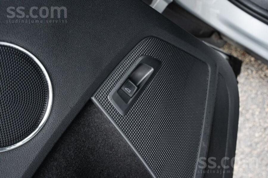 Grey Skoda Kodiaq 2023 in Riga, with an engine capacity of 2.00 L and mileage of 134 thousand km for 30500 €, photo 12 on AUTOMOTO.COM.LV