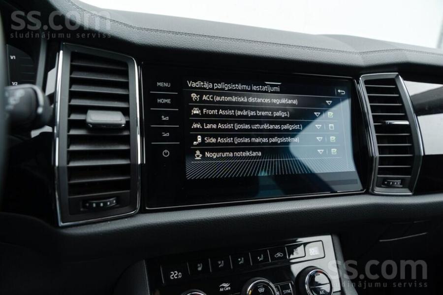 Grey Skoda Kodiaq 2023 in Riga, with an engine capacity of 2.00 L and mileage of 134 thousand km for 30500 €, photo 26 on AUTOMOTO.COM.LV