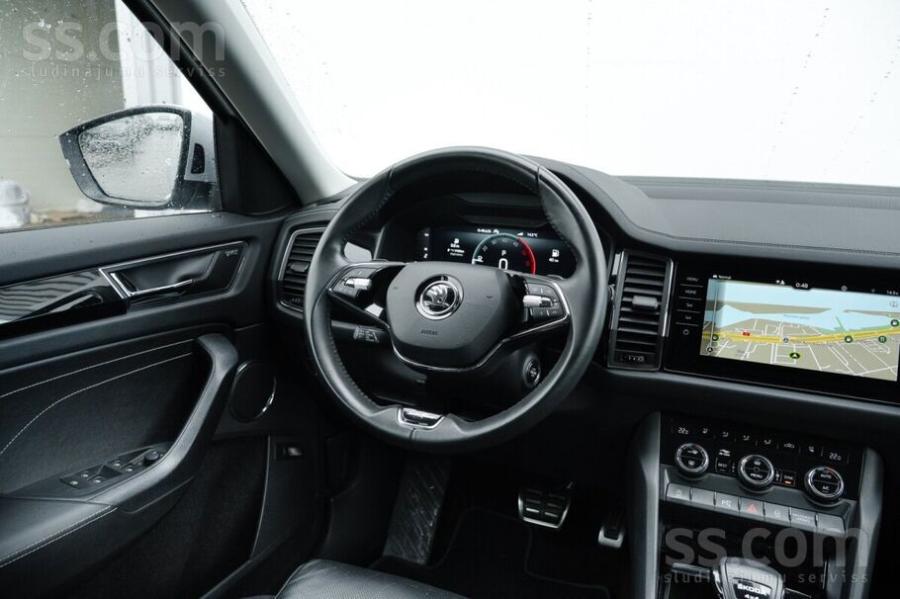Grey Skoda Kodiaq 2023 in Riga, with an engine capacity of 2.00 L and mileage of 134 thousand km for 30500 €, photo 34 on AUTOMOTO.COM.LV