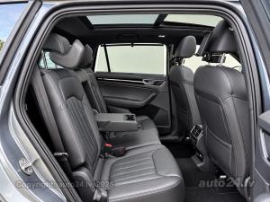 Серый Шкода Kodiaq 2023 в Пярну, объемом двигателя 2.00 л и пробегом 81 тыс. км за 35990 €, фото 14 на AUTOMOTO.COM.LV