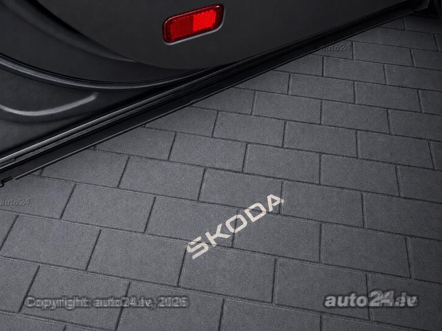Серый Шкода Kodiaq 2023 в Пярну, объемом двигателя 2.00 л и пробегом 81 тыс. км за 35990 €, фото 31 на AUTOMOTO.COM.LV