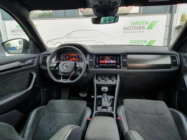 Grey Skoda Kodiaq 2023 in Tukums, with an engine capacity of 2.00 L and mileage of 58 thousand km for 32900 €, photo 6 on AUTOMOTO.COM.LV