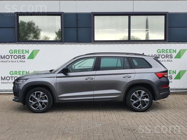 Pelēks Skoda Kodiaq 2023 Rīga, ar dzinēja tilpumu 2.00 L un nobraukumu 58 tūkst. km par 32900 €, foto 4 vietnē AUTOMOTO.COM.LV