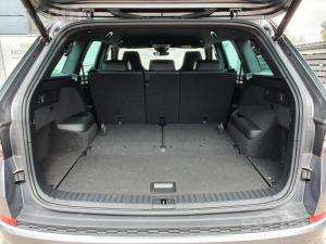 Pelēks Skoda Kodiaq 2023 Rīga, ar dzinēja tilpumu 2.00 L un nobraukumu 58 tūkst. km par 32900 €, foto 13 vietnē AUTOMOTO.COM.LV