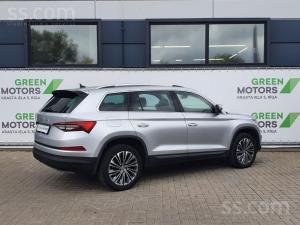 Pelēks Skoda Kodiaq 2023 Rīga, ar dzinēja tilpumu 2.00 L un nobraukumu 80 tūkst. km par 30900 €, foto 7 vietnē AUTOMOTO.COM.LV