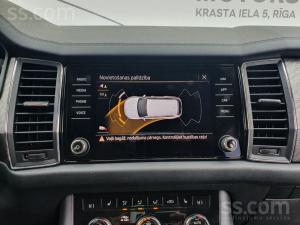 Pelēks Skoda Kodiaq 2023 Rīga, ar dzinēja tilpumu 2.00 L un nobraukumu 80 tūkst. km par 30900 €, foto 27 vietnē AUTOMOTO.COM.LV