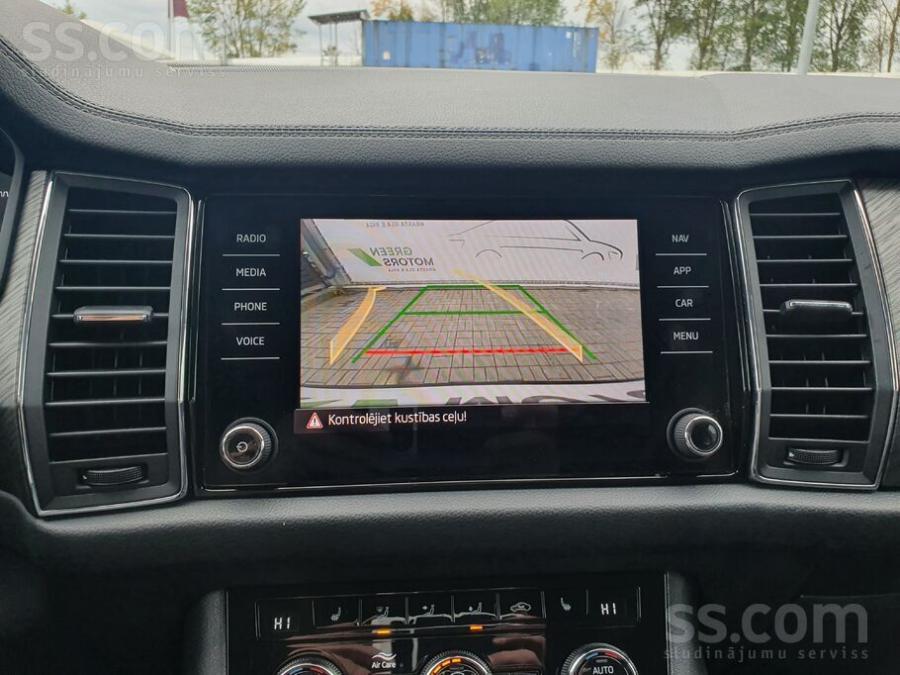 Pelēks Skoda Kodiaq 2023 Rīga, ar dzinēja tilpumu 2.00 L un nobraukumu 80 tūkst. km par 30900 €, foto 28 vietnē AUTOMOTO.COM.LV