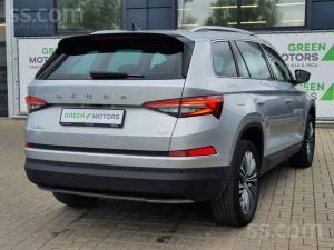 Pelēks Skoda Kodiaq 2023 Rīga, ar dzinēja tilpumu 2.00 L un nobraukumu 80 tūkst. km par 30900 €, foto 35 vietnē AUTOMOTO.COM.LV