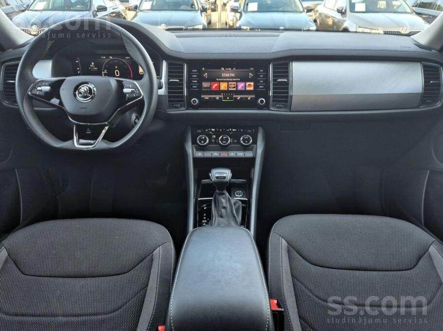 Pelēks Skoda Kodiaq 2023 Rīga, ar dzinēja tilpumu 1.50 L un nobraukumu 77 tūkst. km par 25990 €, foto 9 vietnē AUTOMOTO.COM.LV