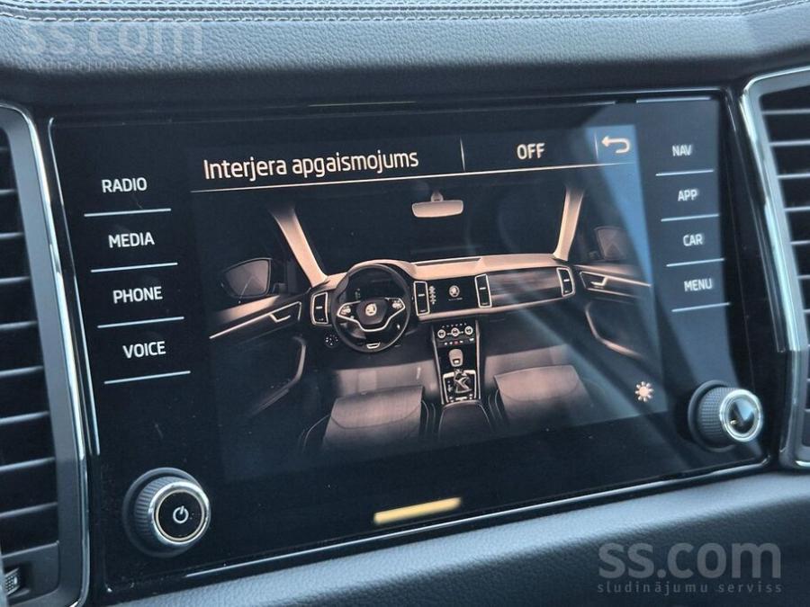 Pelēks Skoda Kodiaq 2023 Rīga, ar dzinēja tilpumu 1.50 L un nobraukumu 77 tūkst. km par 25990 €, foto 20 vietnē AUTOMOTO.COM.LV