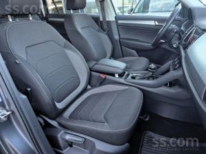 Pelēks Skoda Kodiaq 2023 Rīga, ar dzinēja tilpumu 1.50 L un nobraukumu 77 tūkst. km par 25990 €, foto 24 vietnē AUTOMOTO.COM.LV