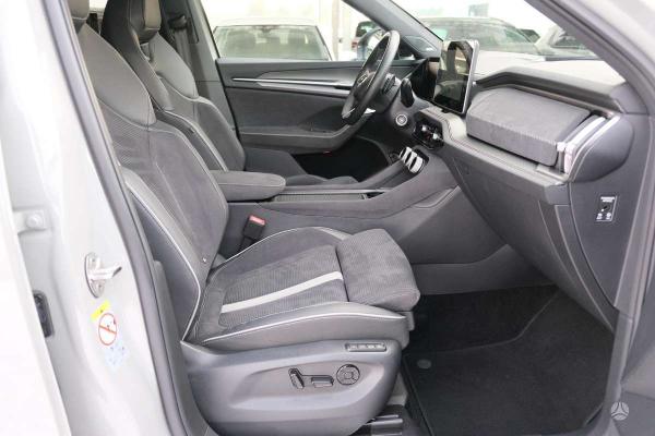 Pelēks Skoda Kodiaq 2024 Viļņa, ar dzinēja tilpumu 1.50 L un nobraukumu 25 tūkst. km par 42900 €, foto 11 vietnē AUTOMOTO.COM.LV
