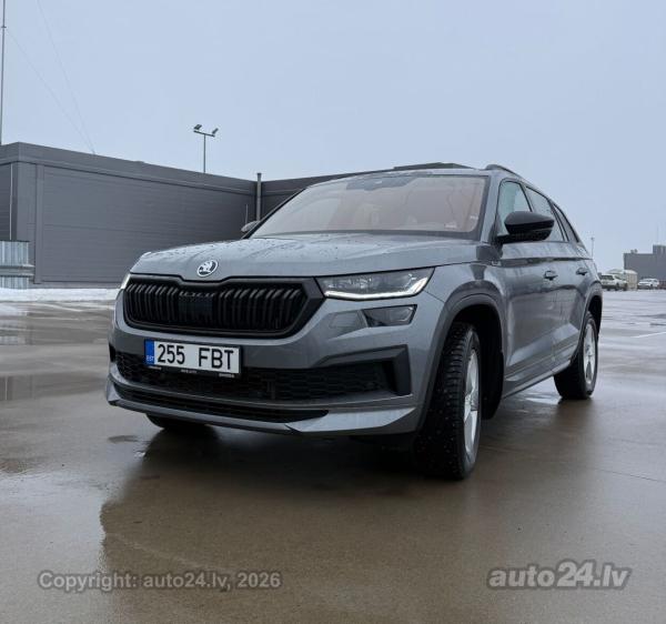 Серый Шкода Kodiaq 2024 в Таллин, объемом двигателя 2.00 л и пробегом 29 тыс. км за 41000 €, фото 2 на AUTOMOTO.COM.LV