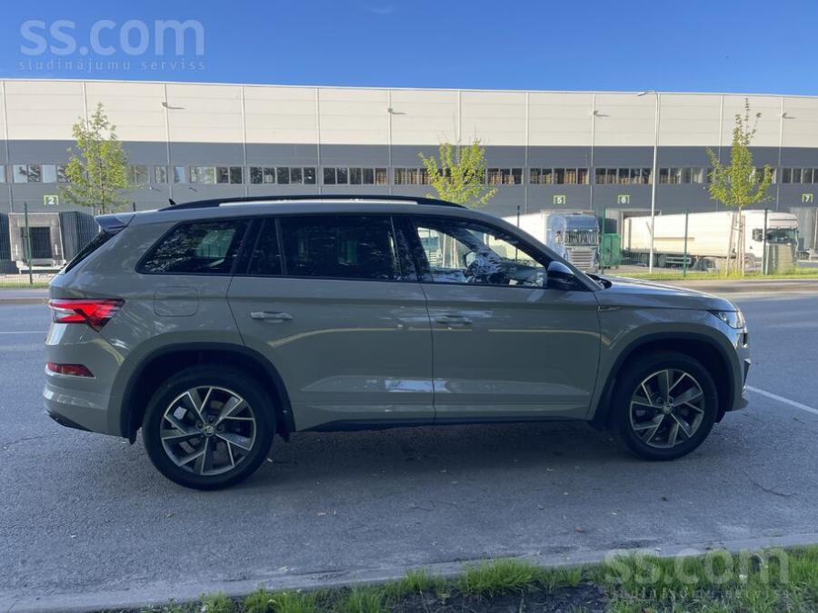 Серый Шкода Kodiaq 2024 в Рига, объемом двигателя 2.00 л и пробегом 23 тыс. км за 34900 €, фото 9 на AUTOMOTO.COM.LV