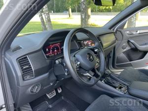 Серый Шкода Kodiaq 2024 в Рига, объемом двигателя 2.00 л и пробегом 23 тыс. км за 34900 €, фото 10 на AUTOMOTO.COM.LV