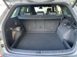 Серый Шкода Kodiaq 2024 в Рига, объемом двигателя 2.00 л и пробегом 23 тыс. км за 34900 €, фото 15 на AUTOMOTO.COM.LV