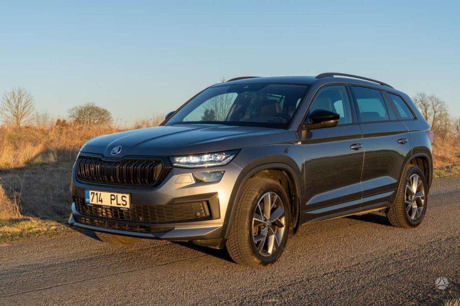 Серый Шкода Kodiaq 2024 в Таллин, объемом двигателя 1.98 л и пробегом 46 тыс. км за 36500 €, фото 8 на AUTOMOTO.COM.LV