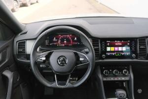 Grey Skoda Kodiaq 2024 in Vilnius, with an engine capacity of 1.98 L and mileage of 53 thousand km for 39400 €, photo 6 on AUTOMOTO.COM.LV