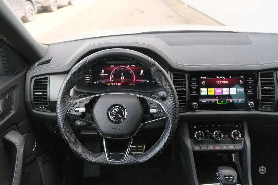 Grey Skoda Kodiaq 2024 in Vilnius, with an engine capacity of 1.98 L and mileage of 53 thousand km for 39400 €, photo 6 on AUTOMOTO.COM.LV