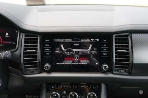 Grey Skoda Kodiaq 2024 in Vilnius, with an engine capacity of 1.98 L and mileage of 53 thousand km for 39400 €, photo 12 on AUTOMOTO.COM.LV