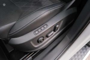 Grey Skoda Kodiaq 2024 in Vilnius, with an engine capacity of 1.98 L and mileage of 53 thousand km for 39400 €, photo 29 on AUTOMOTO.COM.LV