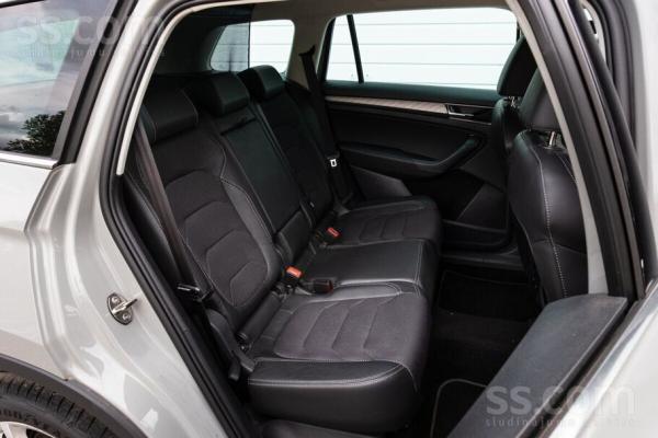 Grey Skoda Kodiaq 2024 in Riga, with an engine capacity of 2.00 L and mileage of 147 thousand km for 28950 €, photo 8 on AUTOMOTO.COM.LV