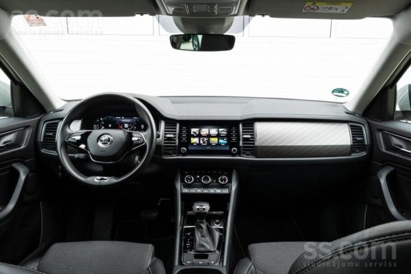 Grey Skoda Kodiaq 2024 in Riga, with an engine capacity of 2.00 L and mileage of 147 thousand km for 28950 €, photo 9 on AUTOMOTO.COM.LV
