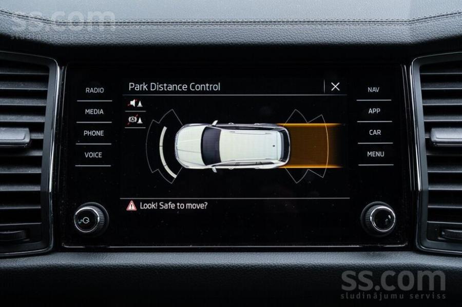Pelēks Skoda Kodiaq 2024 Rīga, ar dzinēja tilpumu 2.00 L un nobraukumu 147 tūkst. km par 28950 €, foto 12 vietnē AUTOMOTO.COM.LV