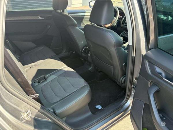 Grey Skoda Kodiaq 2024 in Kaunas, with an engine capacity of 2.00 L and mileage of 45 thousand km for 19900 €, photo 8 on AUTOMOTO.COM.LV