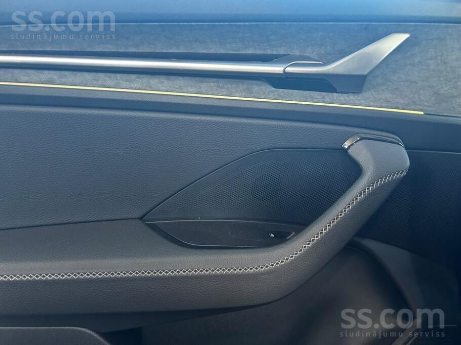Grey Skoda Kodiaq 2024 in Riga, with an engine capacity of 1.50 L and mileage of 23 thousand km for 37100 €, photo 19 on AUTOMOTO.COM.LV