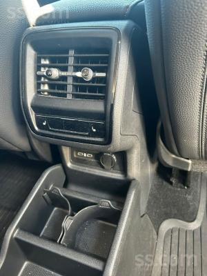 Grey Skoda Kodiaq 2024 in Riga, with an engine capacity of 1.50 L and mileage of 23 thousand km for 37100 €, photo 20 on AUTOMOTO.COM.LV