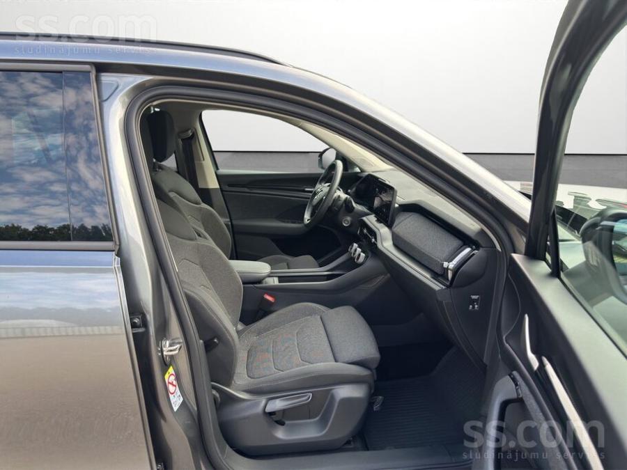 Pelēks Skoda Kodiaq 2024 Rīga, ar dzinēja tilpumu 1.50 L un nobraukumu 47 tūkst. km par 33490 €, foto 15 vietnē AUTOMOTO.COM.LV