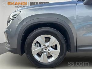 Pelēks Skoda Kodiaq 2024 Rīga, ar dzinēja tilpumu 1.50 L un nobraukumu 47 tūkst. km par 33490 €, foto 17 vietnē AUTOMOTO.COM.LV